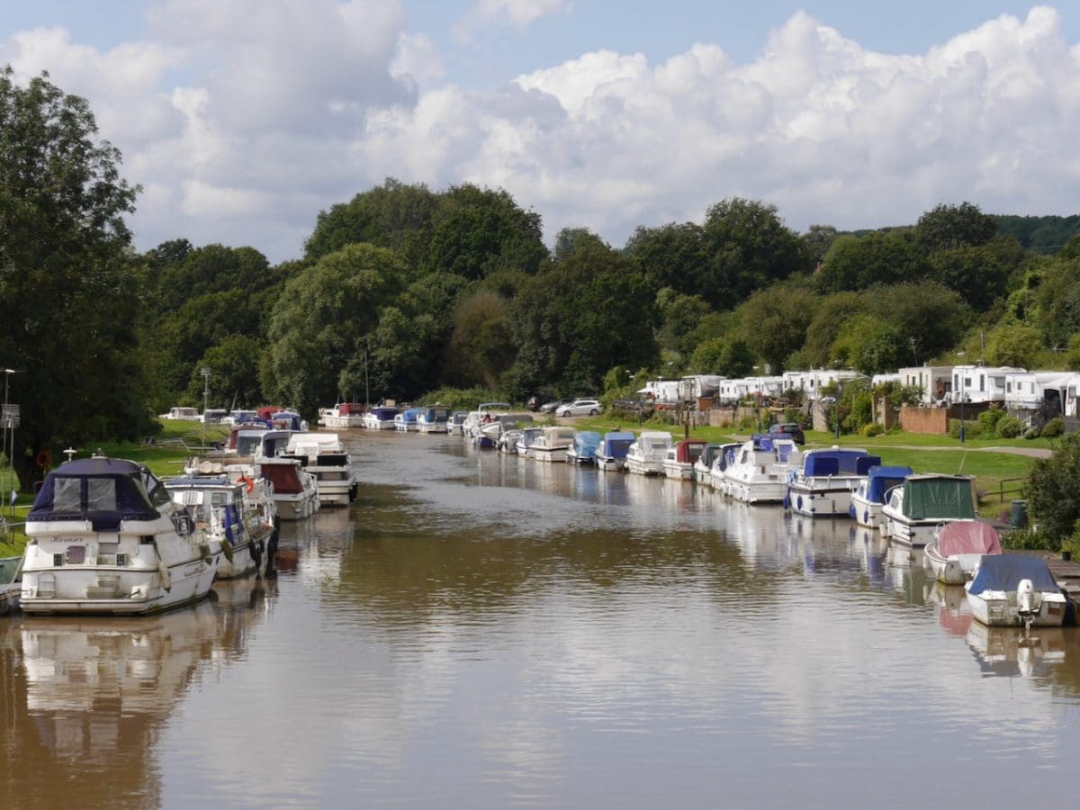 River Medway Walk - The Hiker